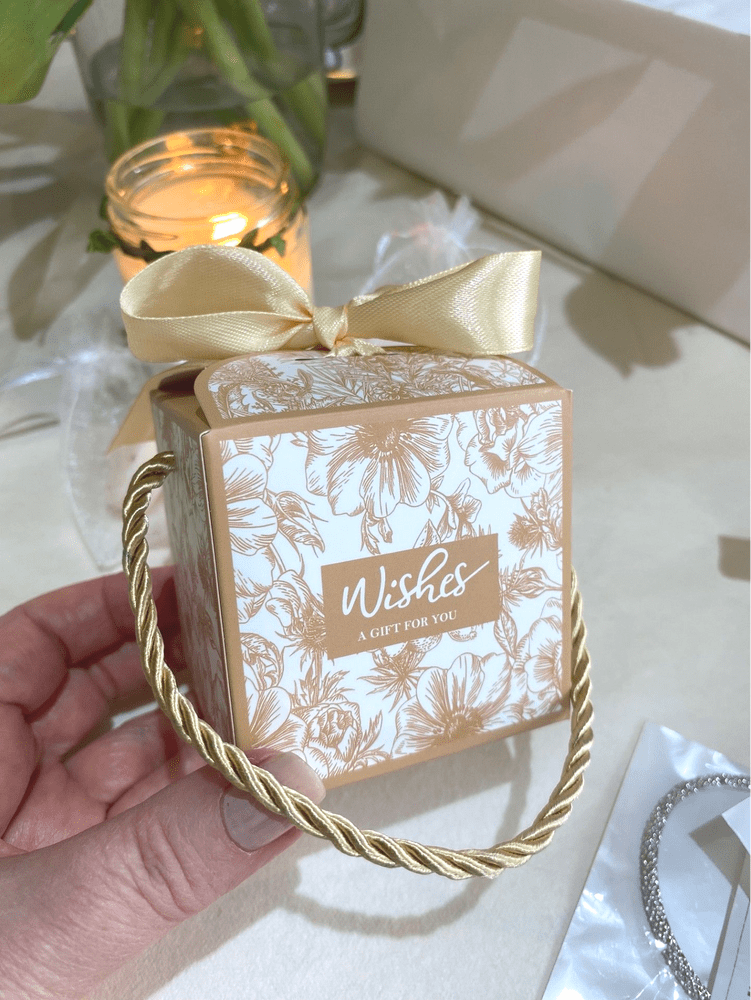 Gold botanical design unique personalised Table Gift Favour Choice Of ...
