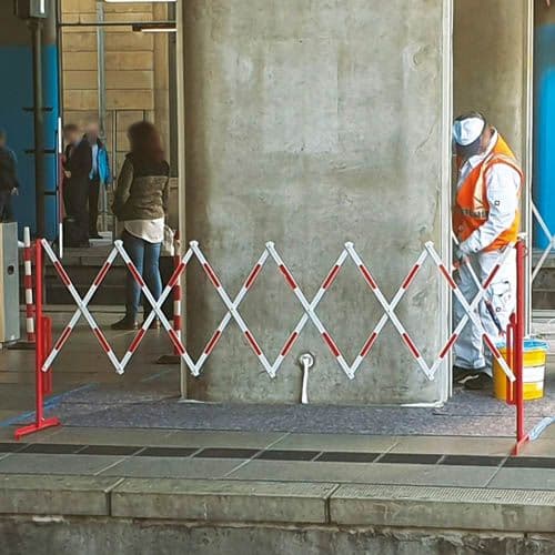 Extendable Trellis Barriers