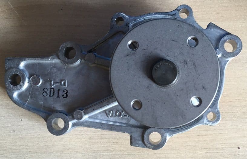 Mazda RX7FD Genuine Mazda Water Pump