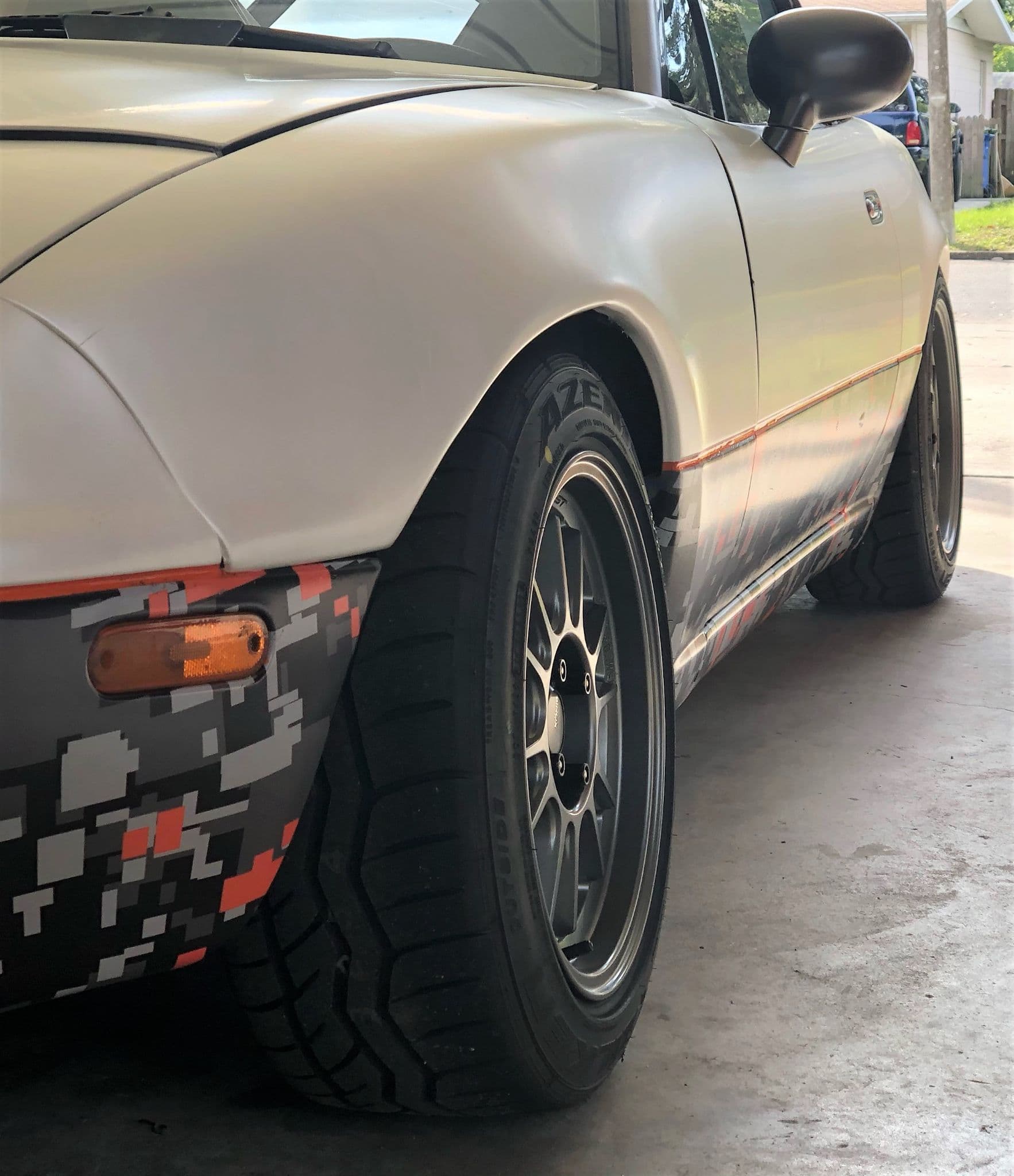 MX5 1990-2005 Konig Hypergram 15x8 wheels in Matte Grey or Race Bronze