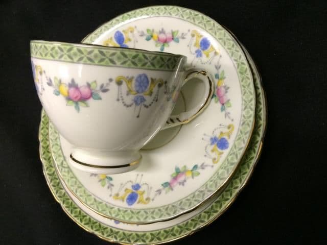 Art Deco period SUTHERLAND china tea trio