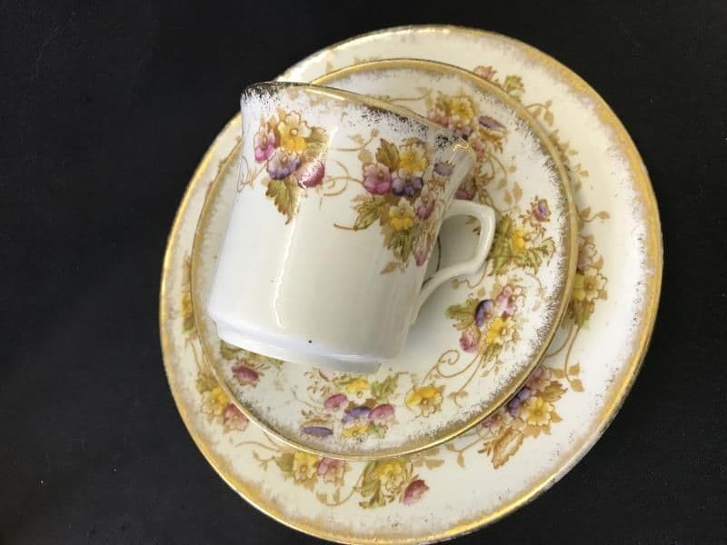 WILD BROTHERS EDNA tea trio