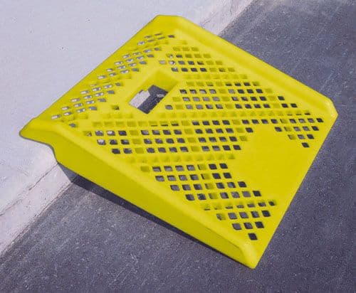 Magliner Plastic Kerb Ramp