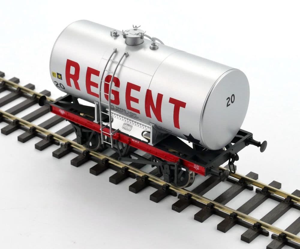 Dapol 7F-062-005 14t Anchor Mounted Class A Tank Wagon Regent 20 O Gauge