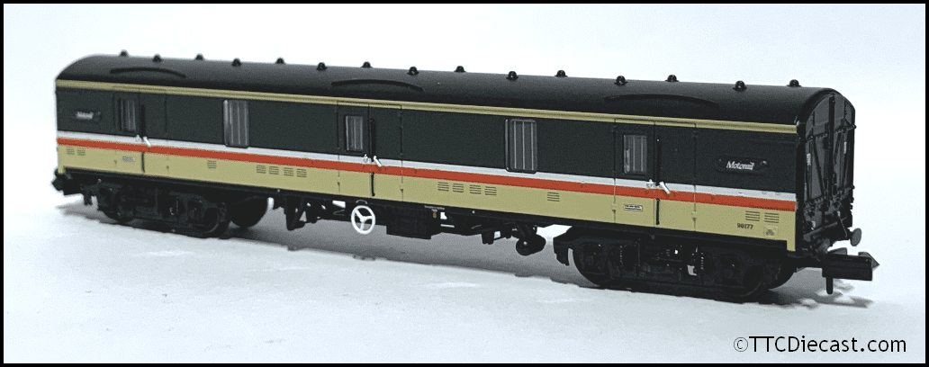 Farish 374-138 BR Mk1 GUV General Utility Van BR InterCity Motorail N Gauge