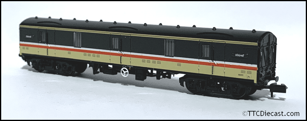 Farish 374-138 BR Mk1 GUV General Utility Van BR InterCity Motorail N Gauge
