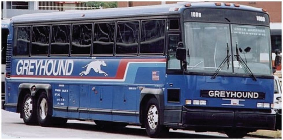 Iconic Replicas 870620 MCI D4000 Coach Greyhound Blue 1 87 Scale PRE ...