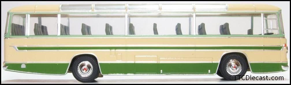 Oxford 76DC004 Duple Commander II - Greenslades 1/76 Scale