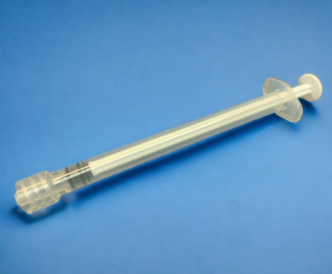 3cc size clear manual syringe assembly luer lock MS401LL-1 Adhesive ...