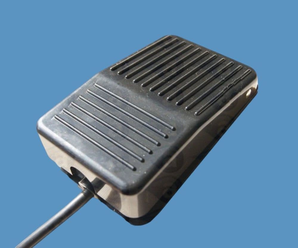 Electric foot switch for AD series dispenser Adhesive Dispensing 8000-1310