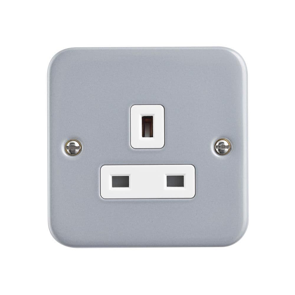 Saxby Metal Clad 13A 1G SP Unswitched Socket MC431 By Saxby Electrical