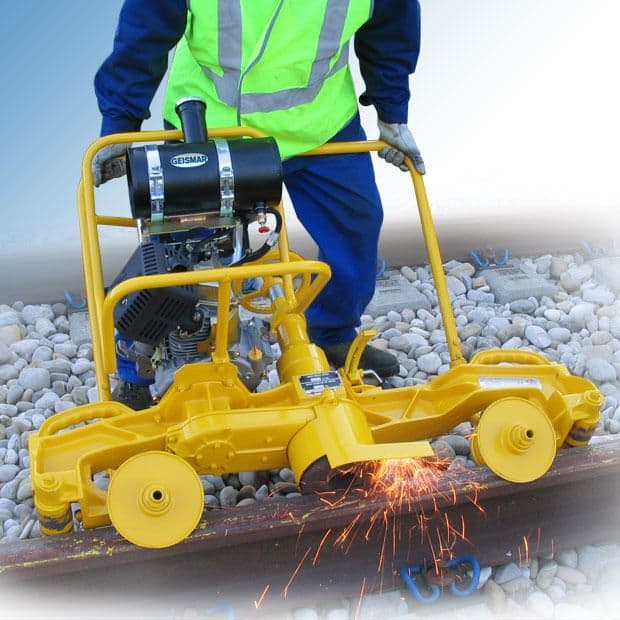 MP12 Rail grinding cup stones / Geismar Stumec