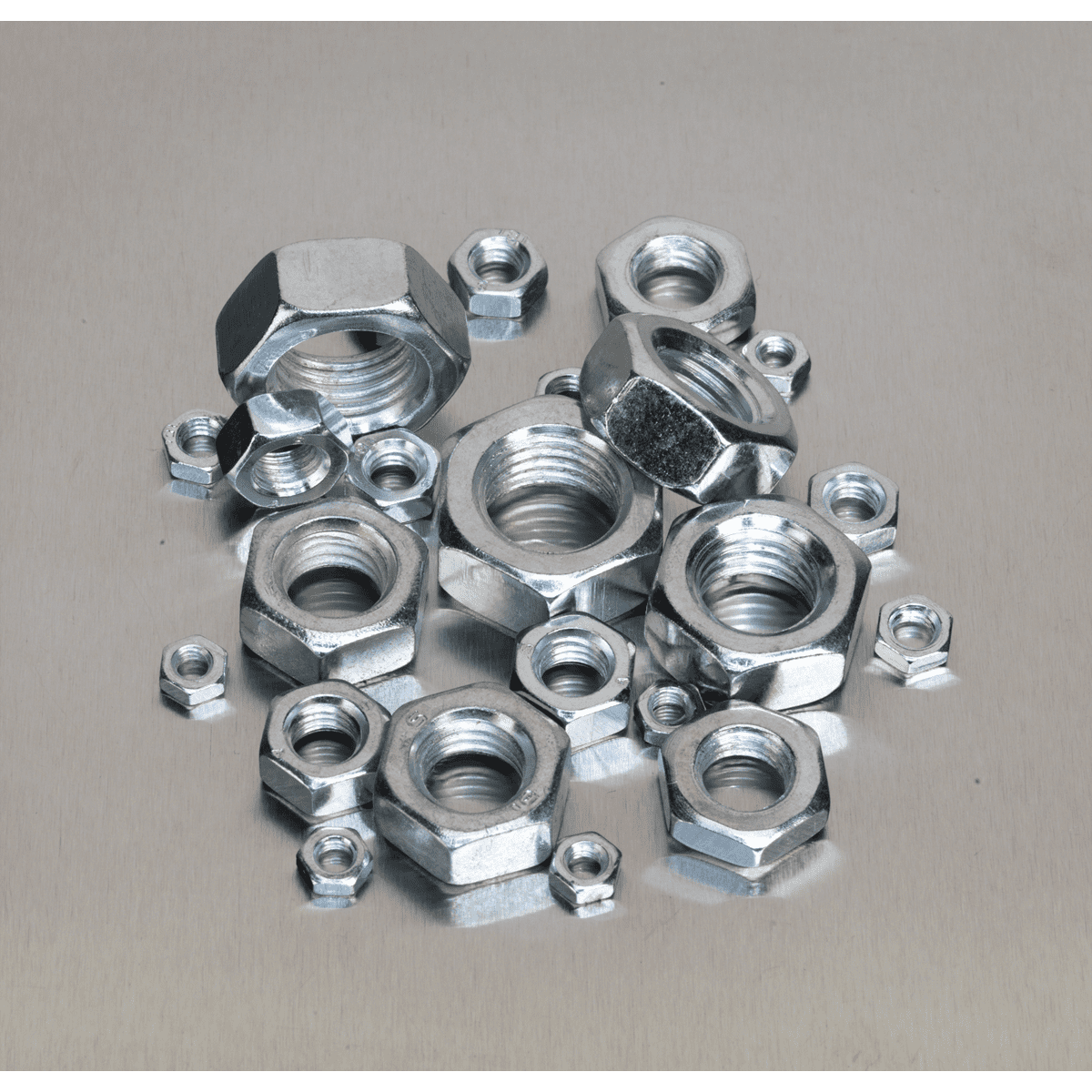 Steel Nut Assortment 255pc M4-M16 DIN 934 Metric AB046SN