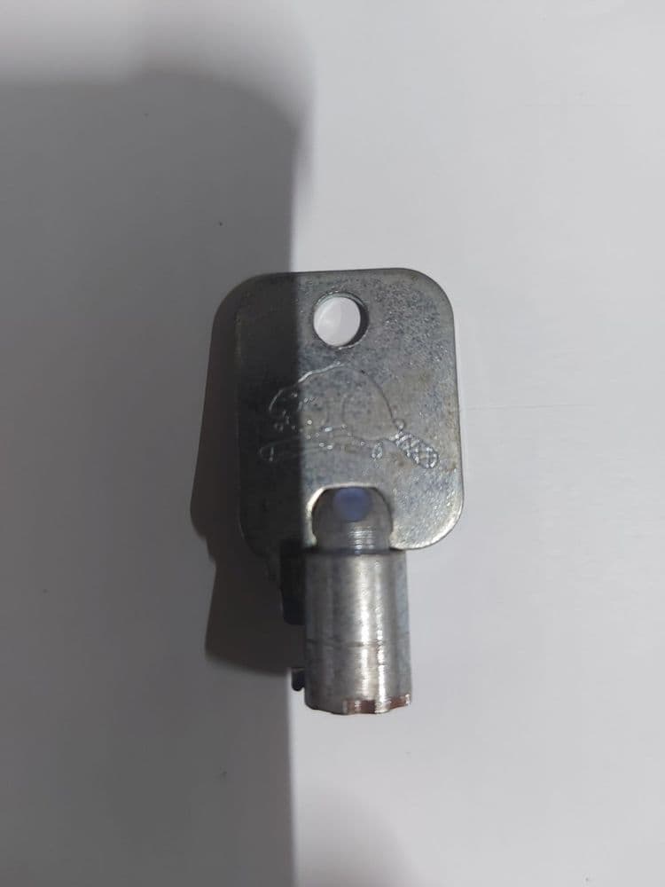 Beaver Key A2005 Round