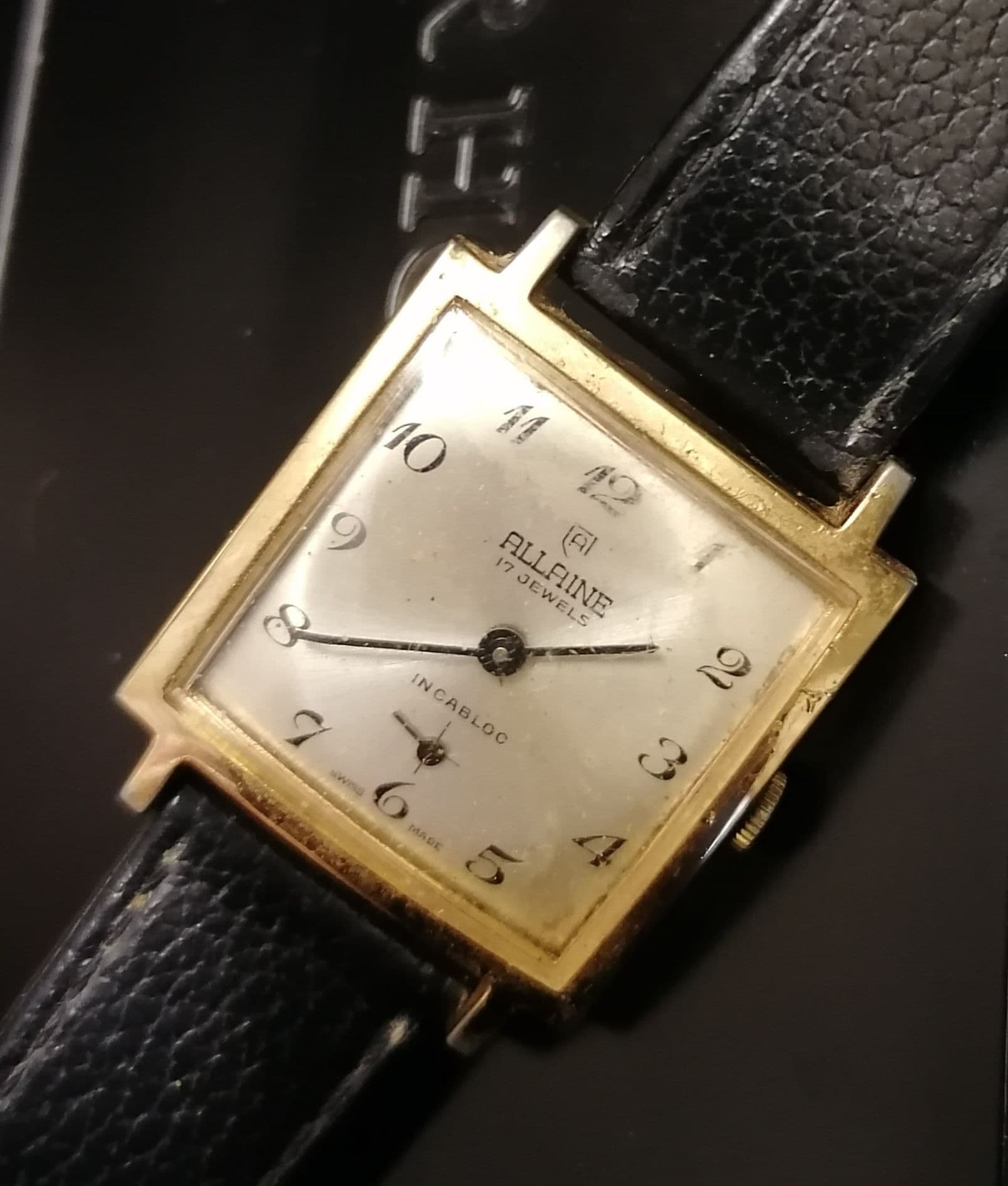 Allaine Swiss incabloc 17 jewel