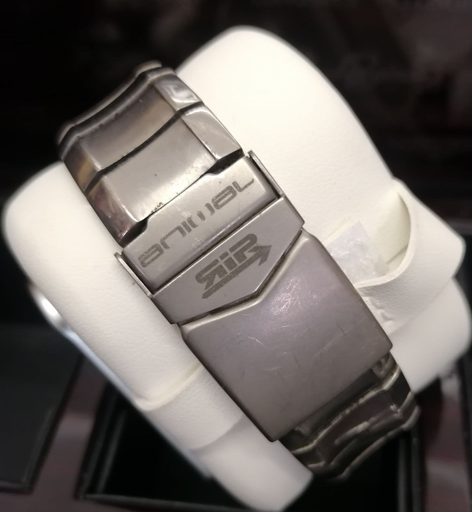 Animal Titanium quartz chronograph