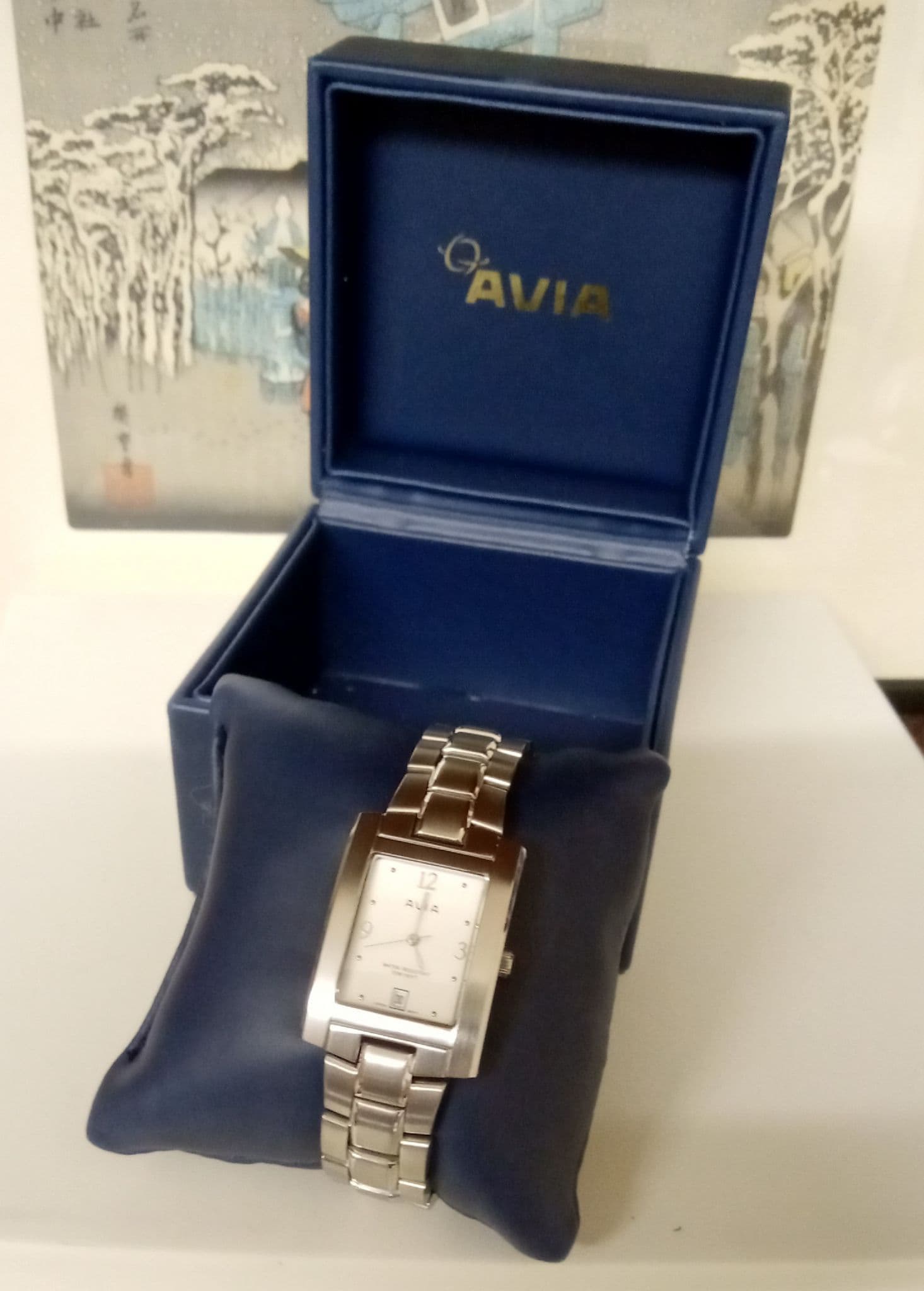 Avia model 100202 quartz