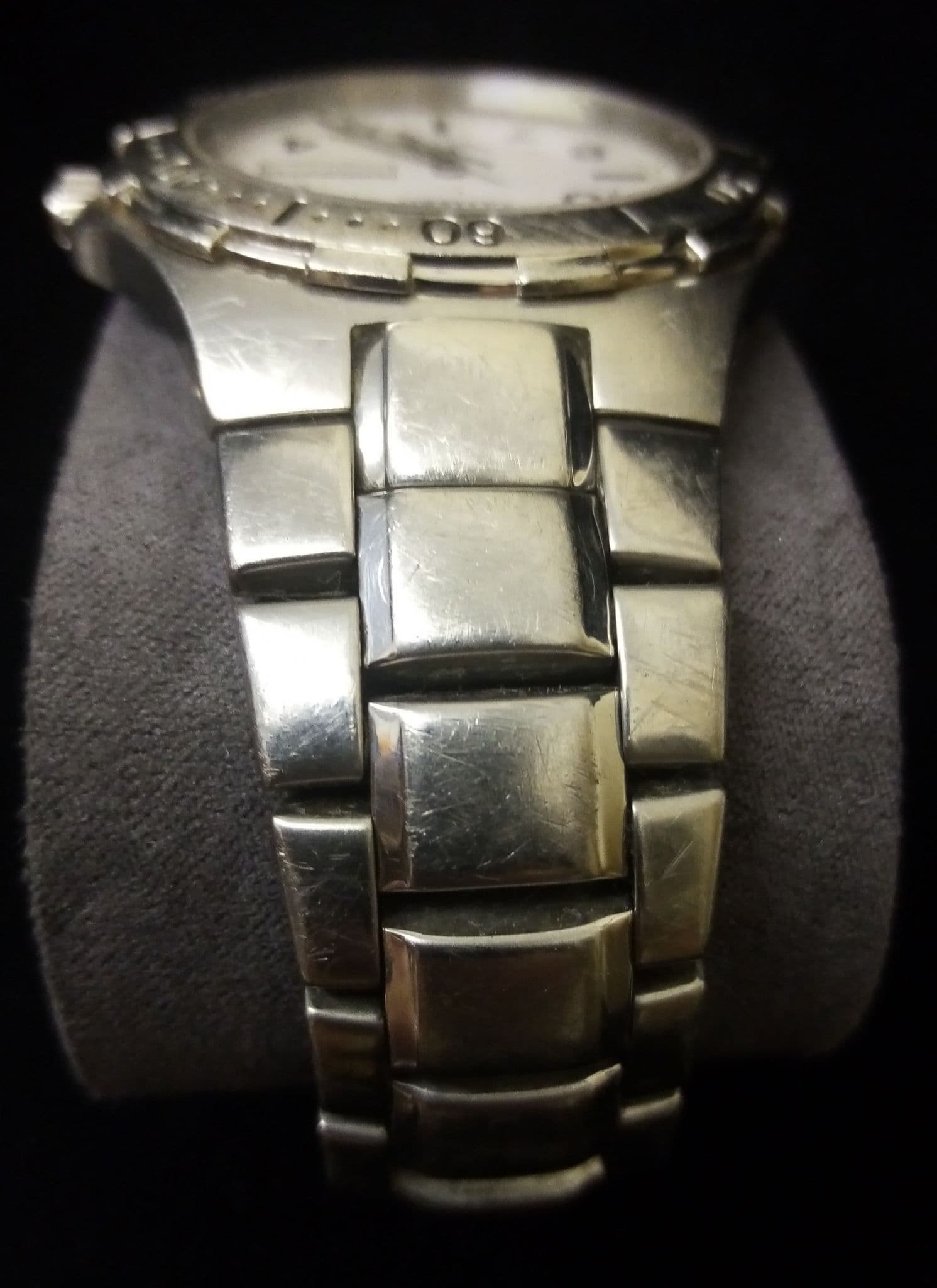 Citizen sapphire day date quartz