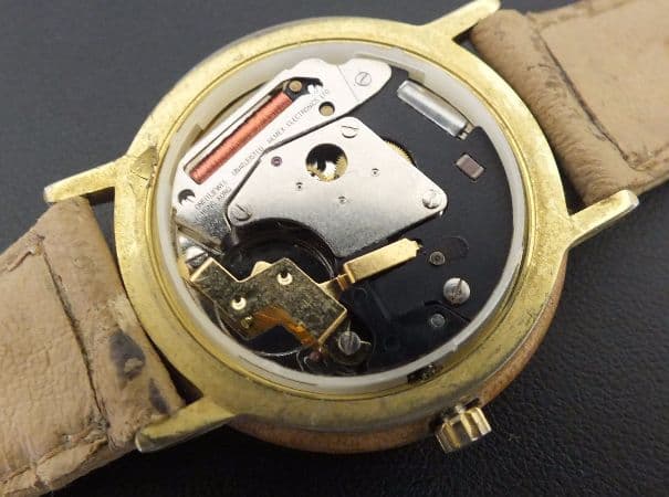 Citron Moon-phase "Woody" quartz for project untested