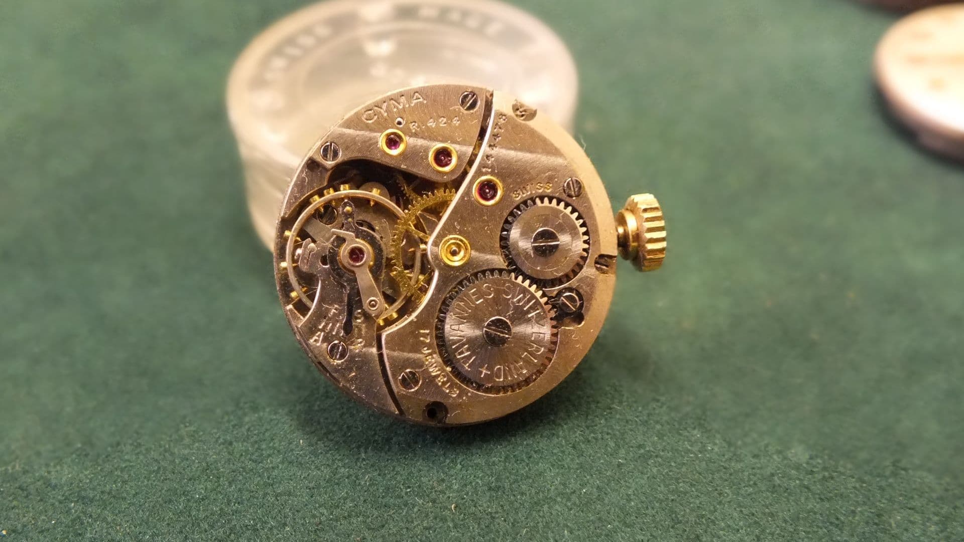 CYMA Cal R 424 Complete movement with Dial and Crown