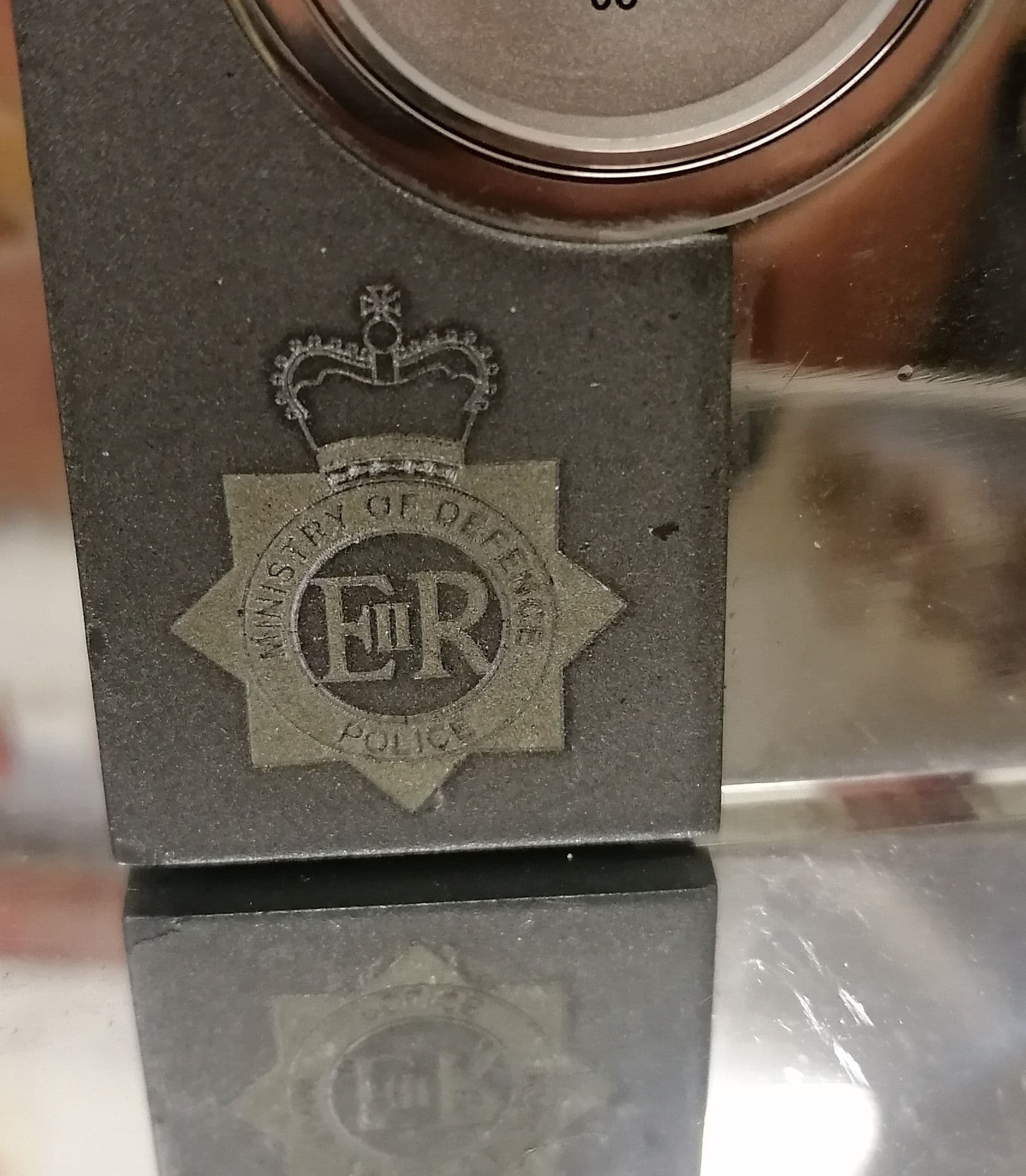 Ministry of Defence Police small desk clock