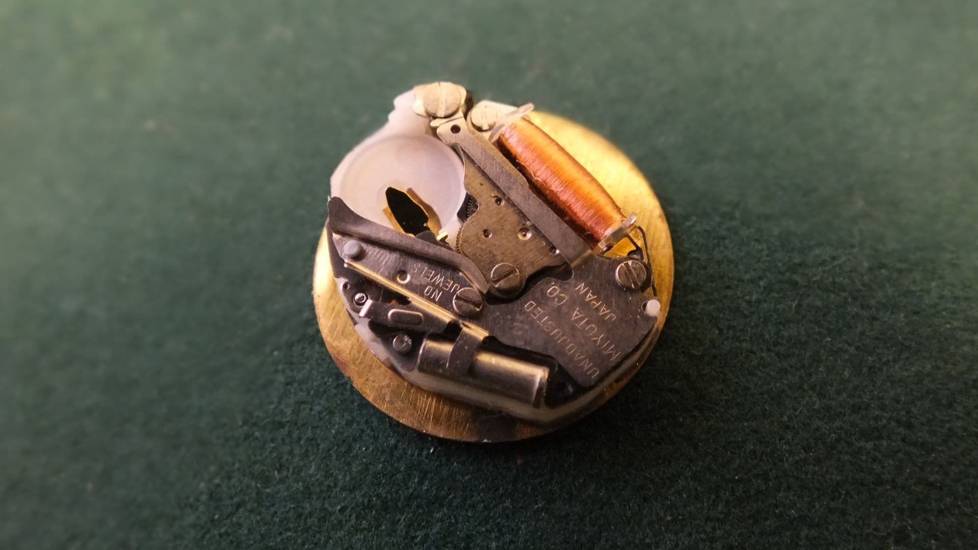 Miyota & co Japan Quartz ladies movement dial and hands for parts Working