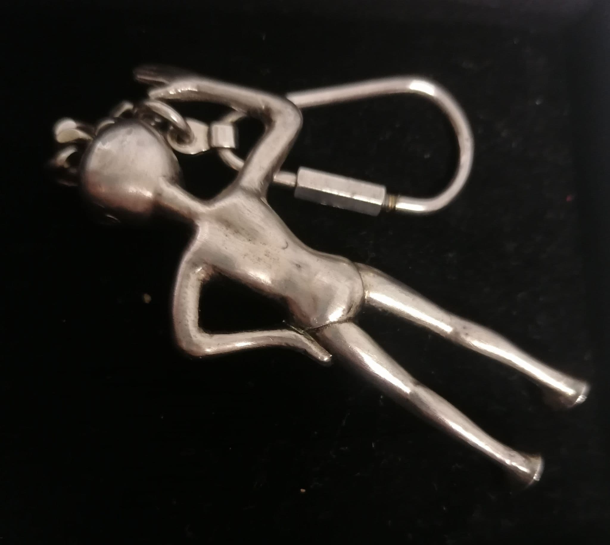 Solid silver Alien keyring made in Germany