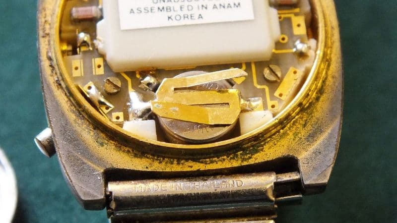 UIT Digital untested for project or parts great vintage watch