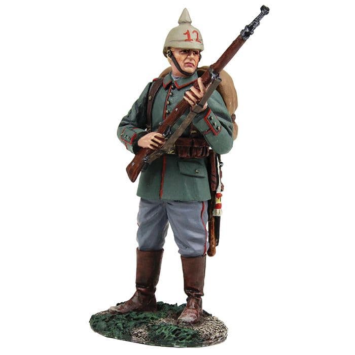WB50066C - WWI / German 12th Regiment Grenadier At the Ready 1914