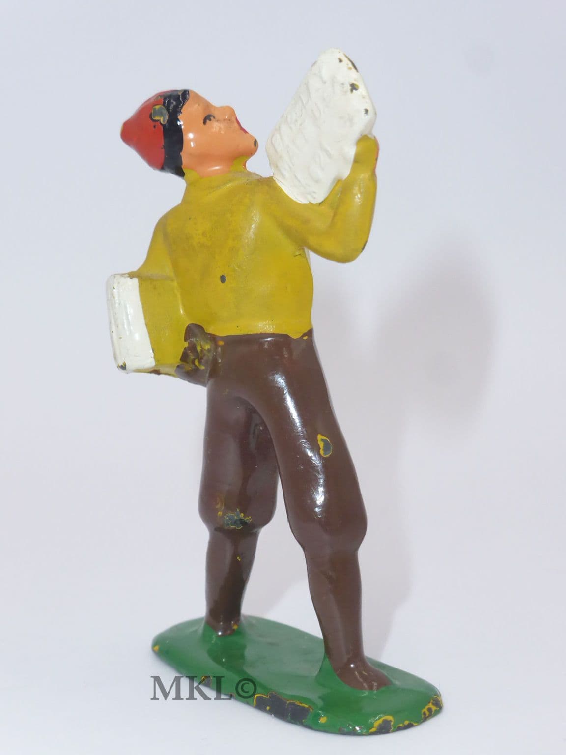 Barclay 621 Vintage Lead - Paper Boy in Yellow Top