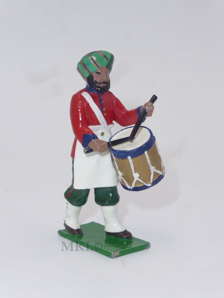 Trophy Miniatures - Indian Regiment Side Drummer