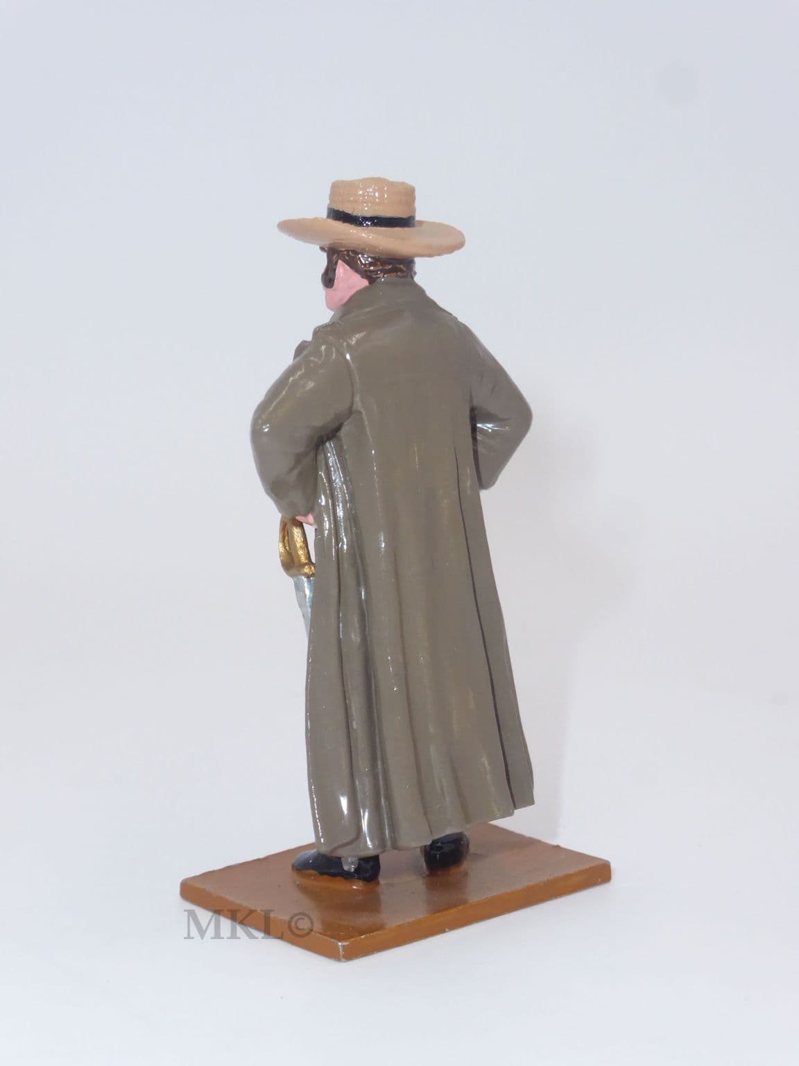 Trophy Miniatures - Man in Trench Coat