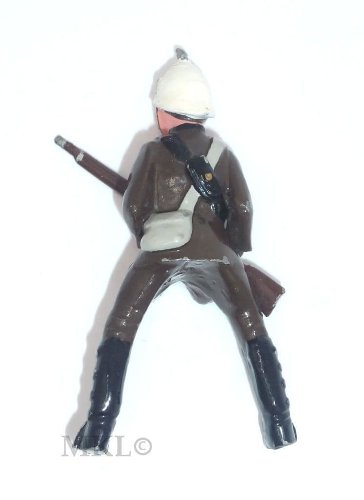 Trophy Miniatures Seated Figure R