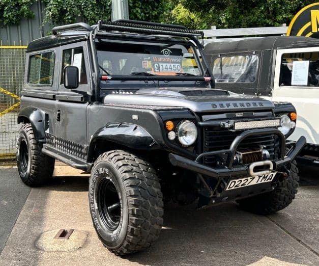 SOLD Defender 90 3 9 V8 1987 D227 TMA