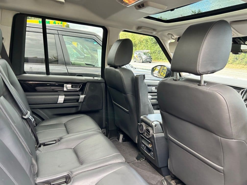 SOLD Discovery 4 3 0L SDV6 HSE Twin Turbo Fully reconditioned engine ...