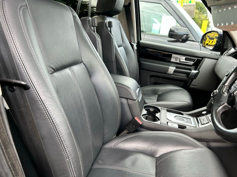 SOLD Discovery 4 3 0L SDV6 HSE Twin Turbo Fully reconditioned engine ...