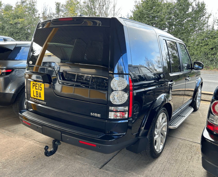 SOLD Discovery 4 SDV6 HSE 2015 PE15 LBA