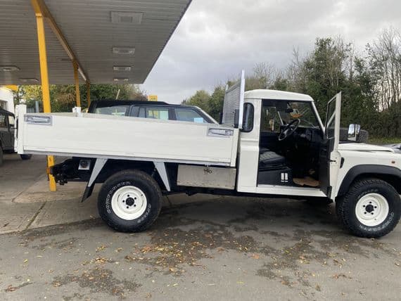SOLD Land Rover Defender 300 TDi 130 Dropside Tipper Special Vehicle 1995