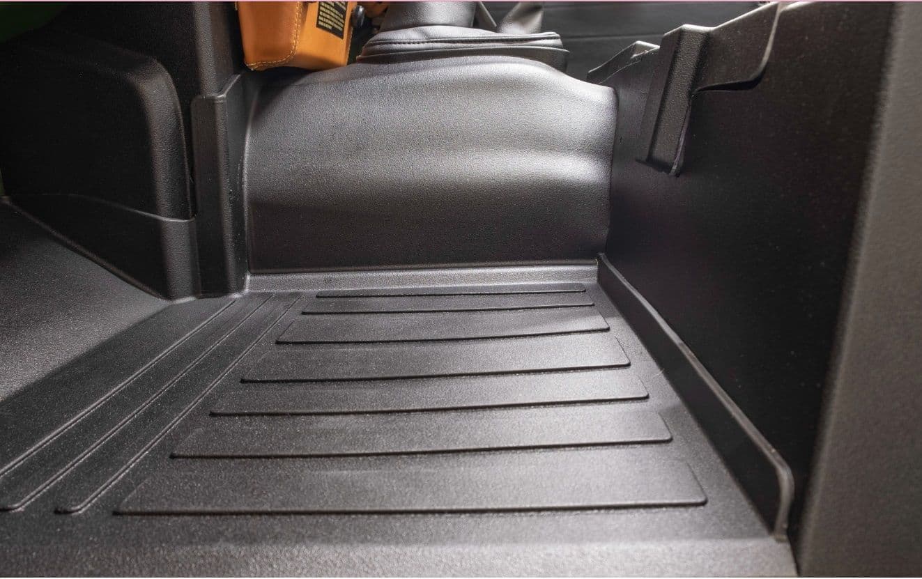 Black Defeater Barrier Mat R380 - EXT009-29