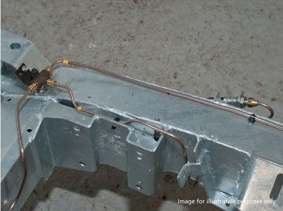 Defender 90 RHD Ready Made Brake Pipe Set - DA7411