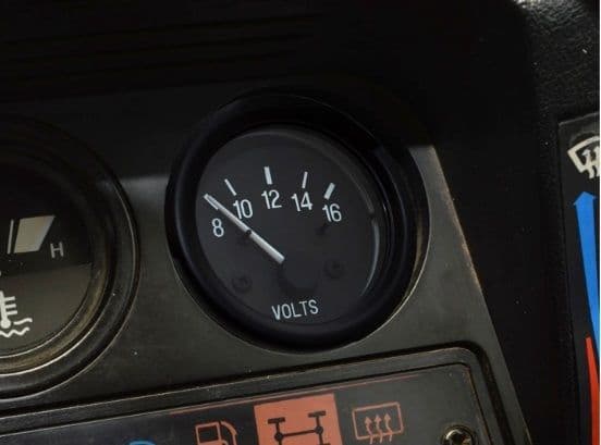 Voltmeter Gauge