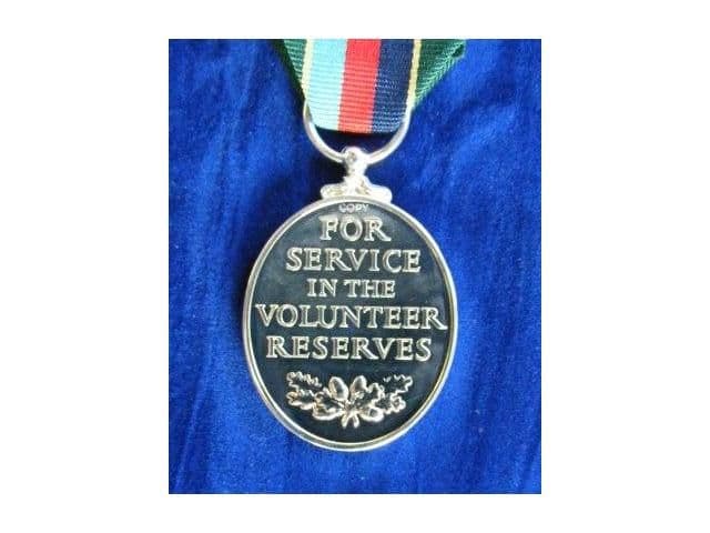 FULL SIZE VOLUNTEER RESERVES MEDAL VRSM ELIZABETH II EIIR