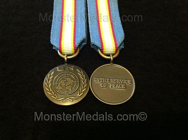 MINIATURE UNITED NATIONS EAST TIMOR MEDAL UNAMET - UNTAET