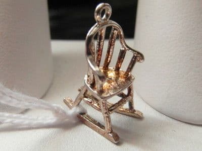 303E VINTAGE STERLING SILVER ROCKING CHAIR CHARM