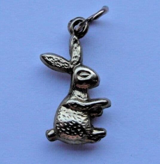 9ct gold charm of a cute bunny rabbit for traditional bracelet or chain ...