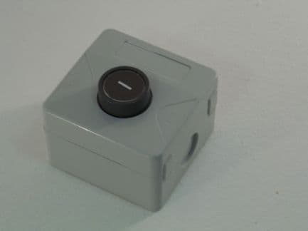 1 Way Push Button Station