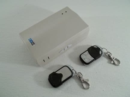 Remote Control Unit with Photocell Facility