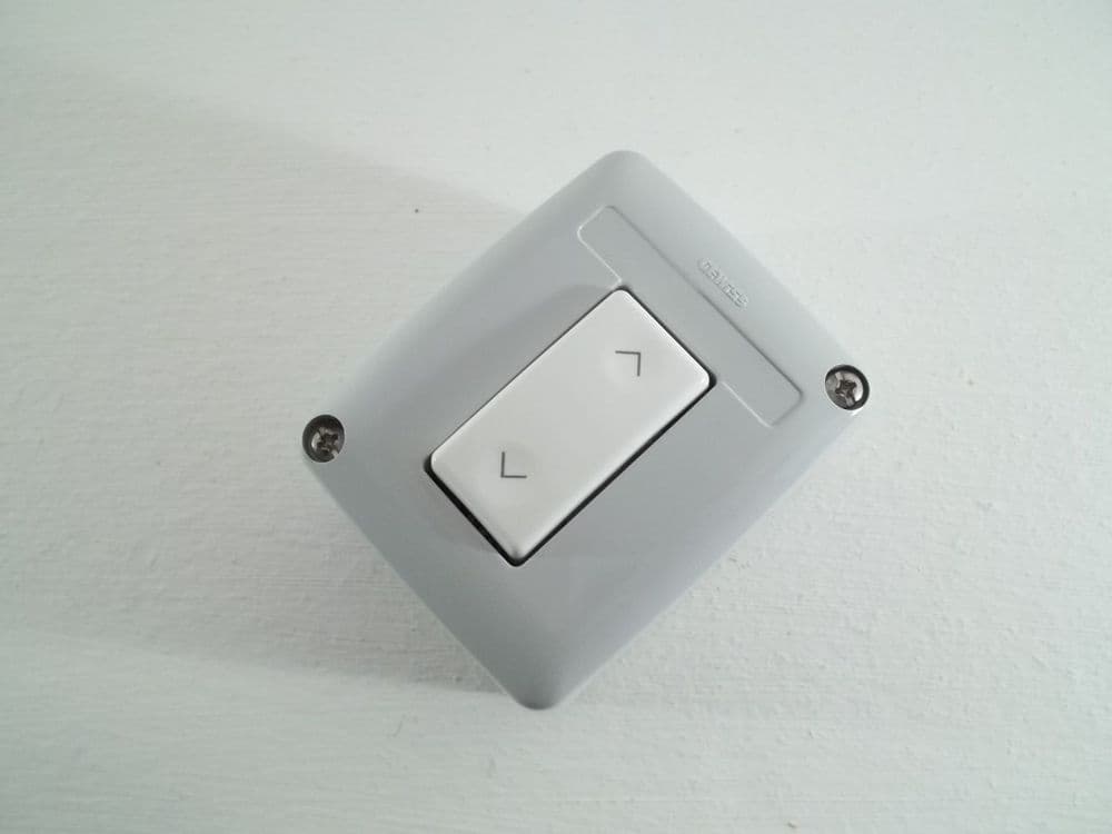 Rocker Switch - Industrial / Commercial