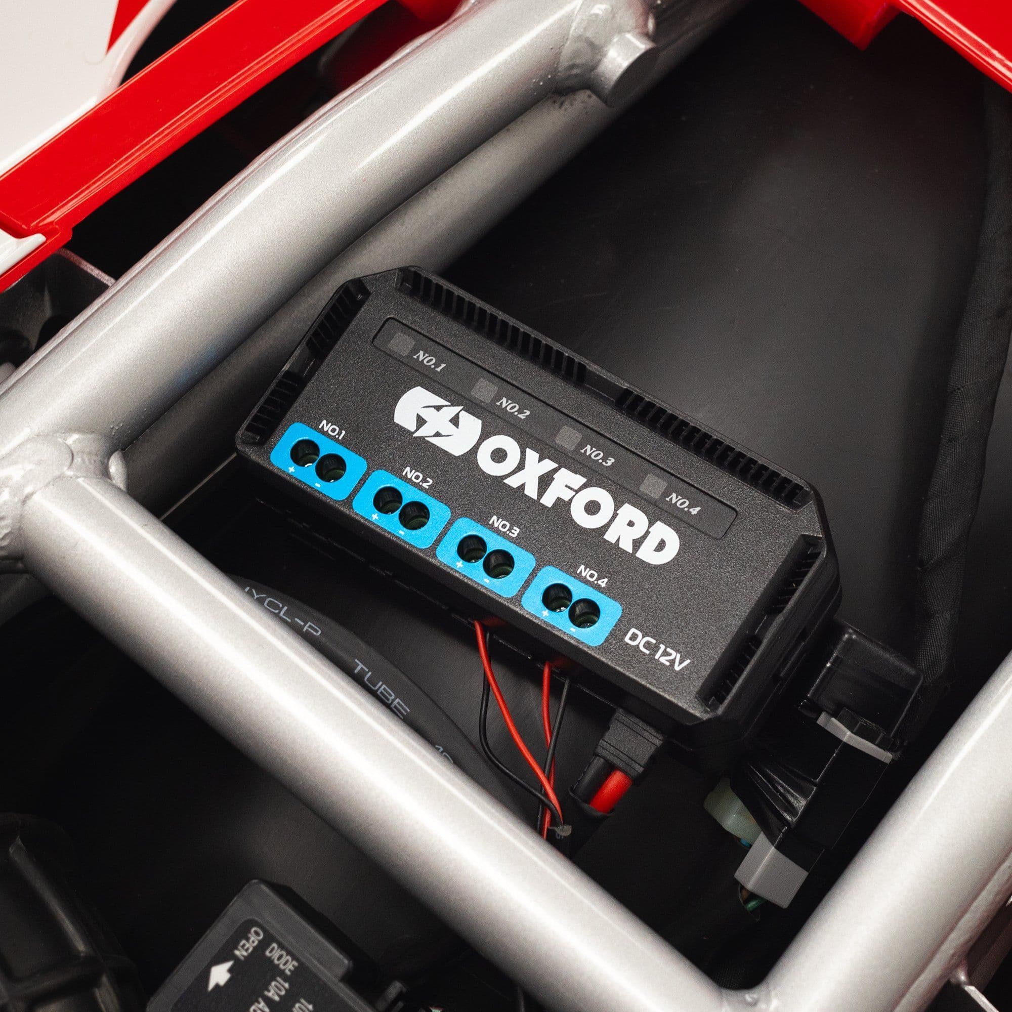 Oxford Junction Box EL112