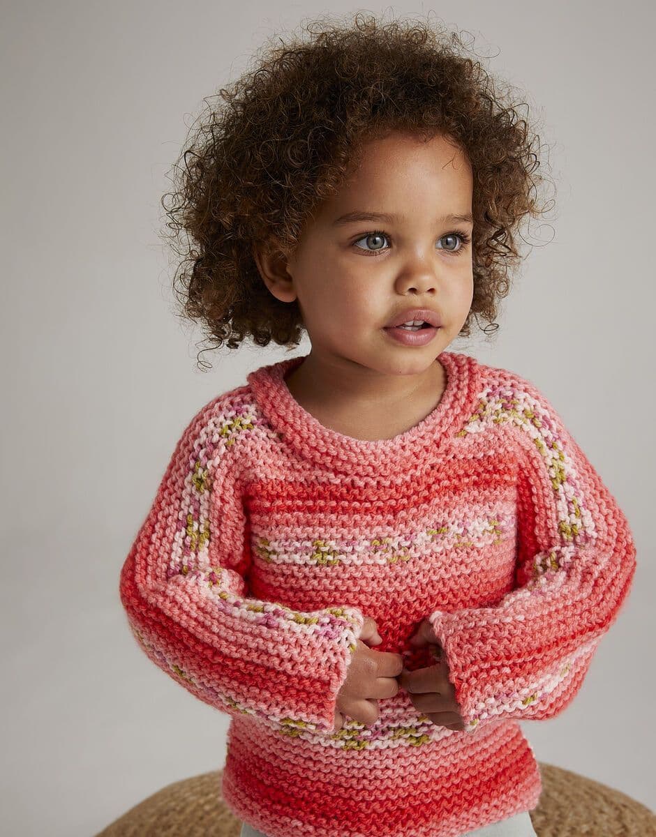 Hayfield Girls Sweater Knitting Pattern in Blossom Chunky - 5573